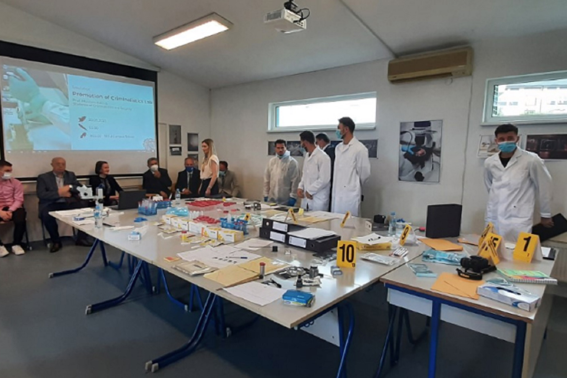 Hapet laboratori i parë i kriminalistikës në UEJL – unik dhe i pari që ...