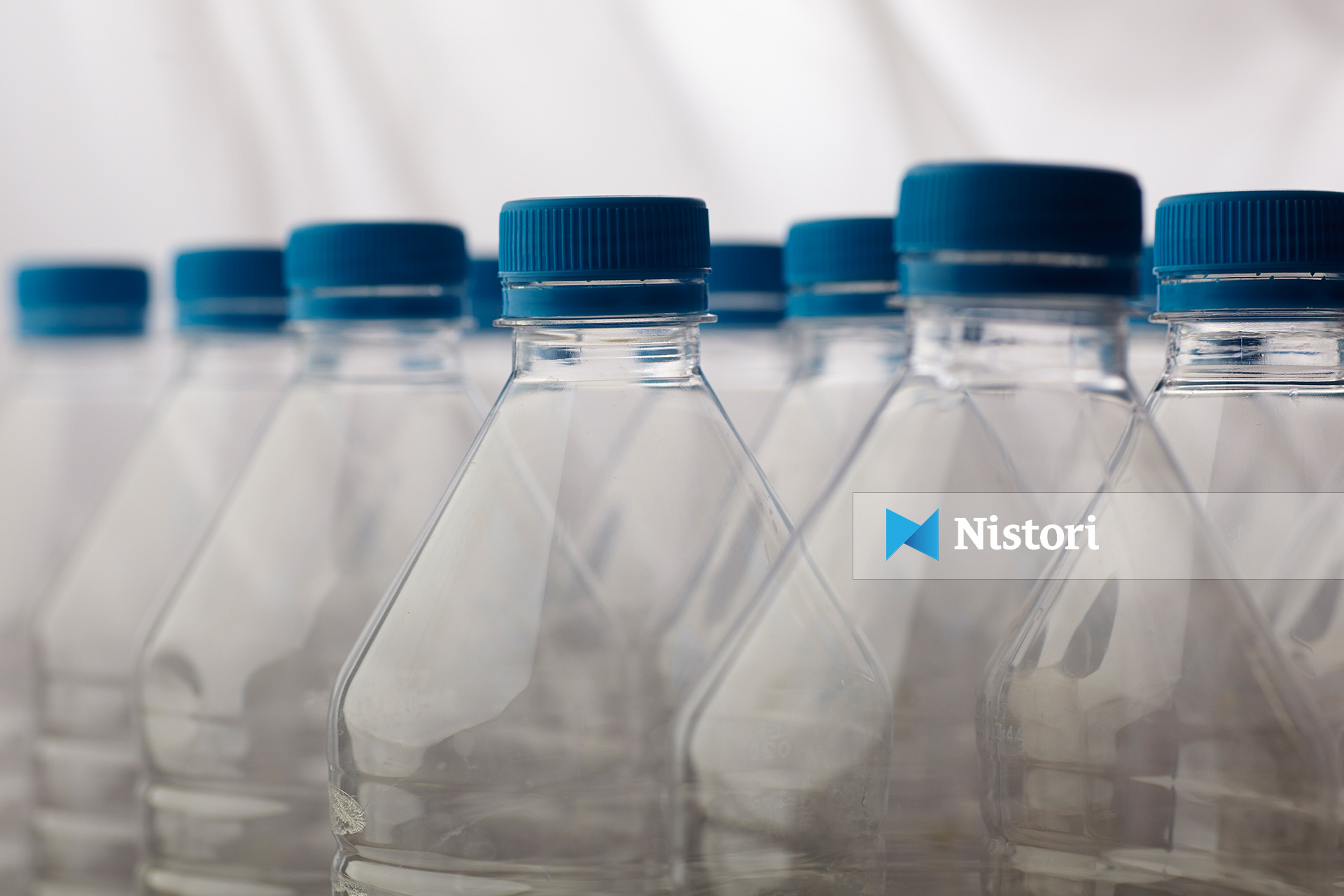 Shenjat e shisheve plastike, si t’i dalloni – Nistori