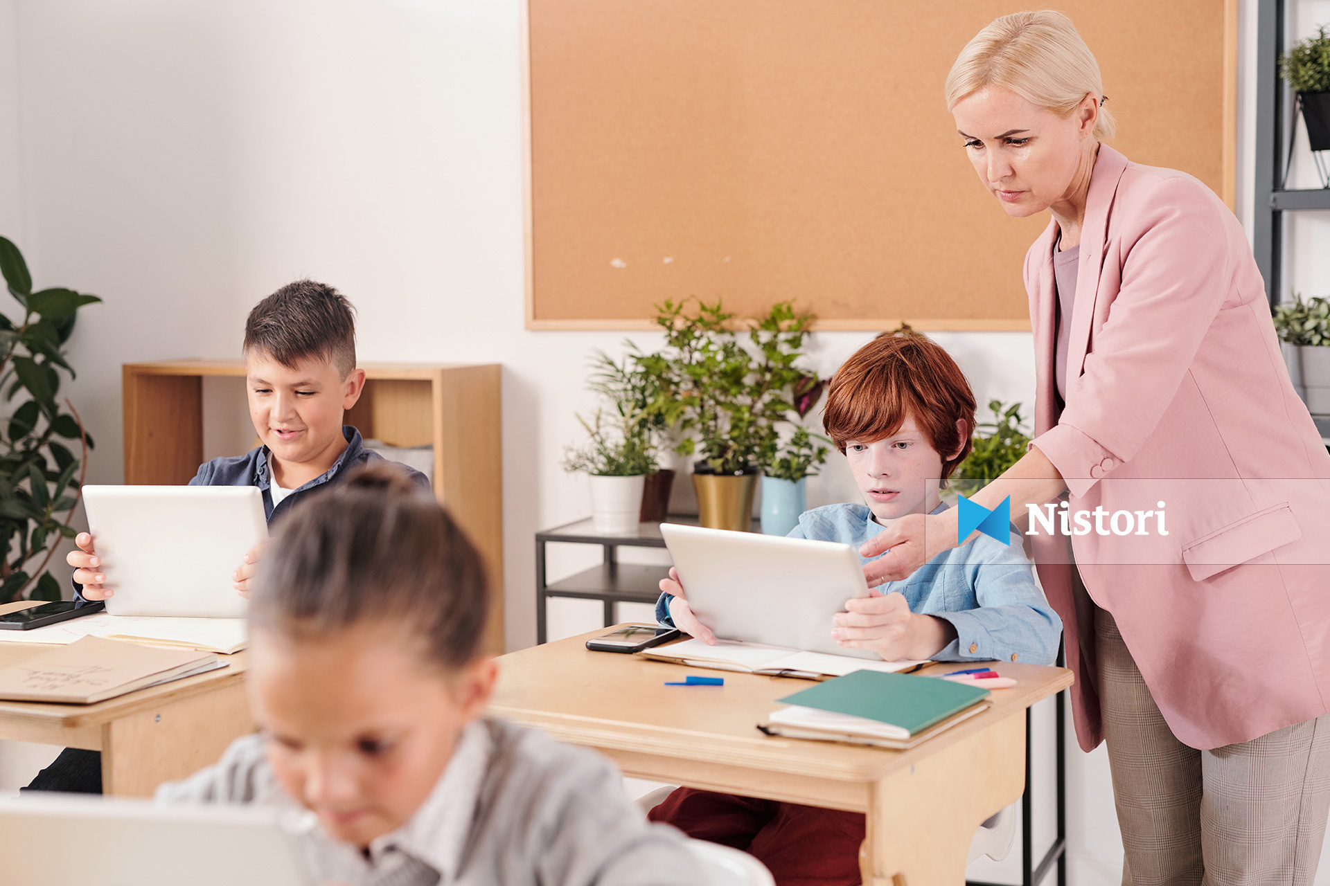 Digjitalizimi i mësimit, shkollat pa internet – Nistori