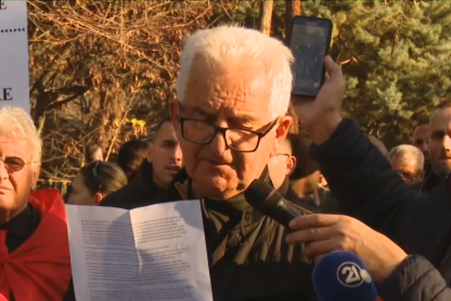 “Heshtja e BDI-së dhe përfshirja e funksionarëve të saj në afera ...