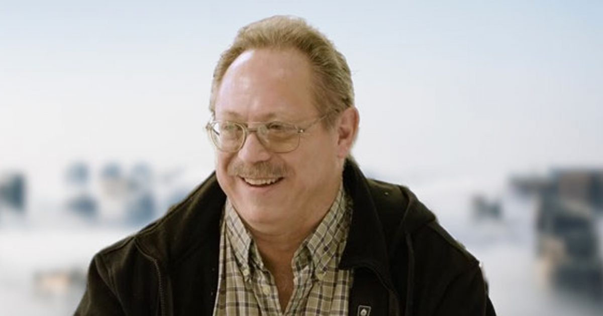 Kështu jeton Christopher Langan, personi më inteligjent në planet ...