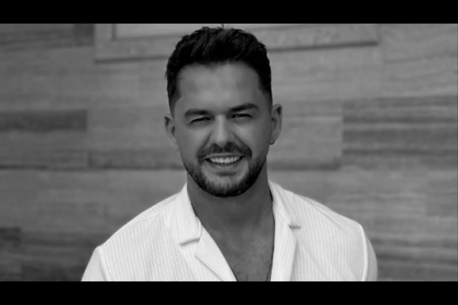 Ka ndërruar jetë këngëtari Shpat Kasapi – Nistori